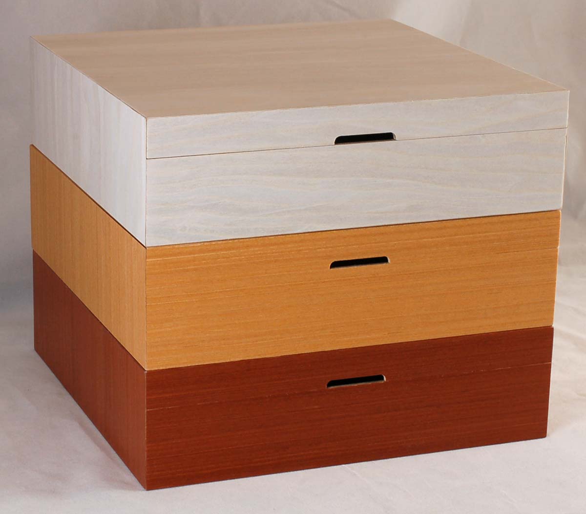 WDI Custom Packaging - 'neer Gallery - Wood Veneer Composites