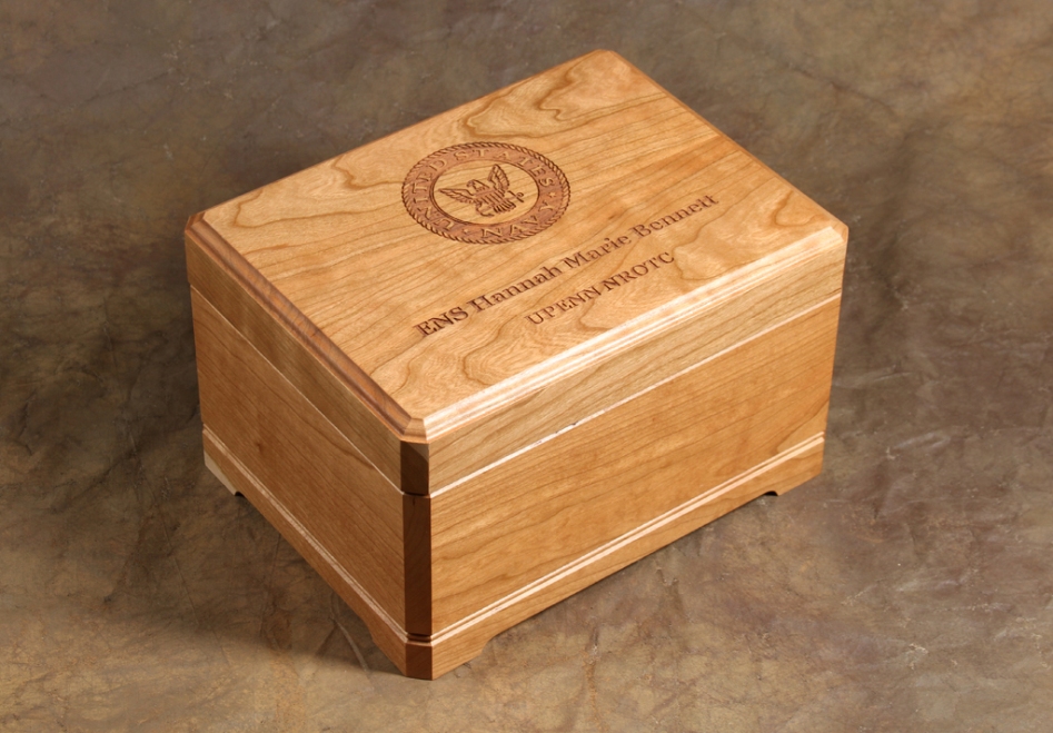 Military Medal Keepsake Box (Ensign Box) - The Good Wood Store